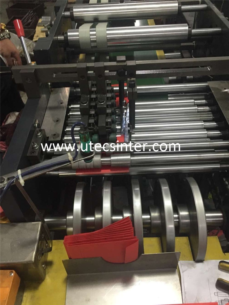 Automatic Small Envelope Making Machine with Gumming Online