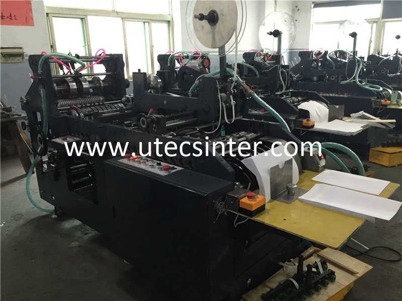 ZF150A Automatic Pocket Envelope Making Machine With Peel and Seal