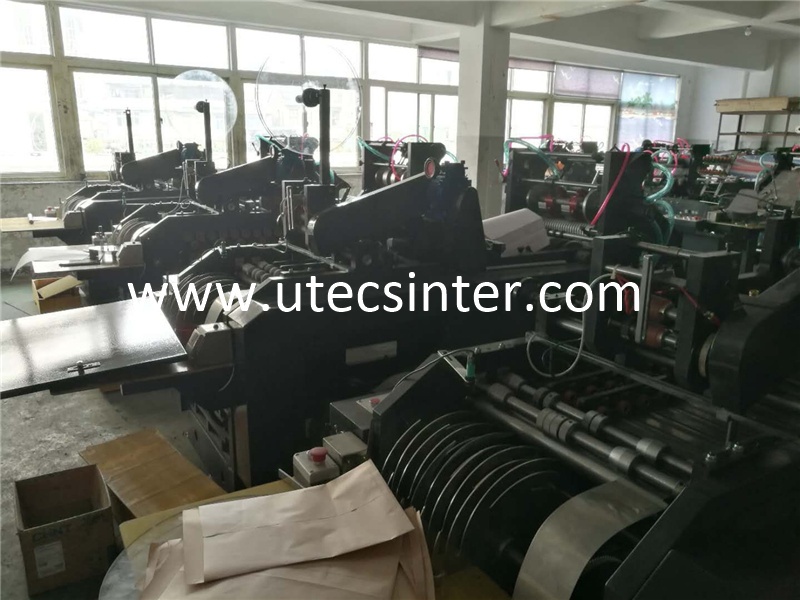 ZF150A Automatic Pocket Envelope Making Machine With Peel and Seal