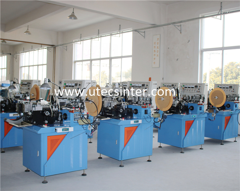 Automatic Label Cutting and End Folding Machine
